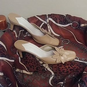 Massini | Shoes | Massini Taupe Mules Sz 75 | Poshmark
